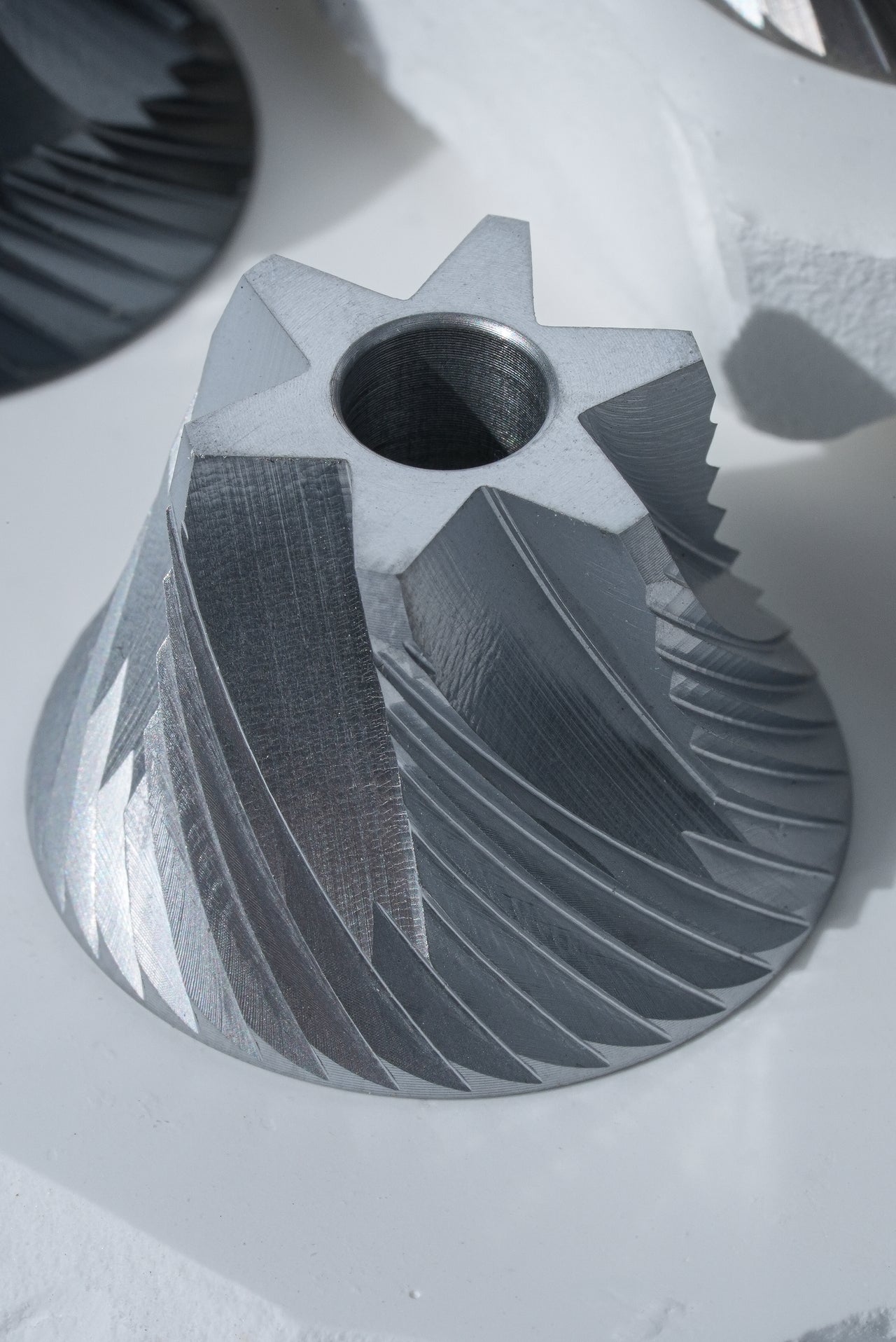 Varia EVO Hybrid Grinder - The world's first true hybrid hand grinder ...